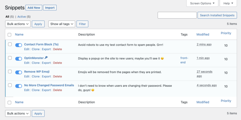 WordPressにPHPコードを追加する方法 – Meow Apps